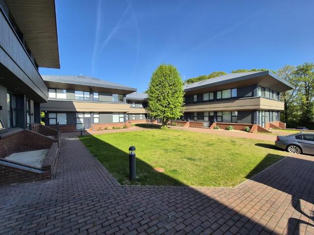 Meadow House, Ashwood Way RG23 1 bed apartment to rent £1,060 pcm £245 pw