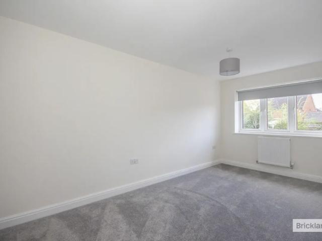 Meadow House Drive