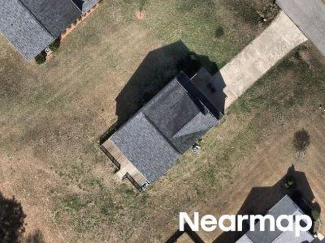 Meadow Hills Dr