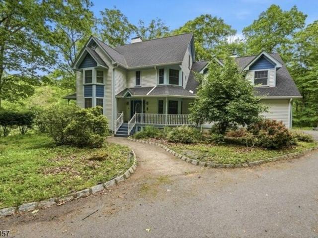 Meadow Oak Dr, Frelinghuysen, Home For Sale