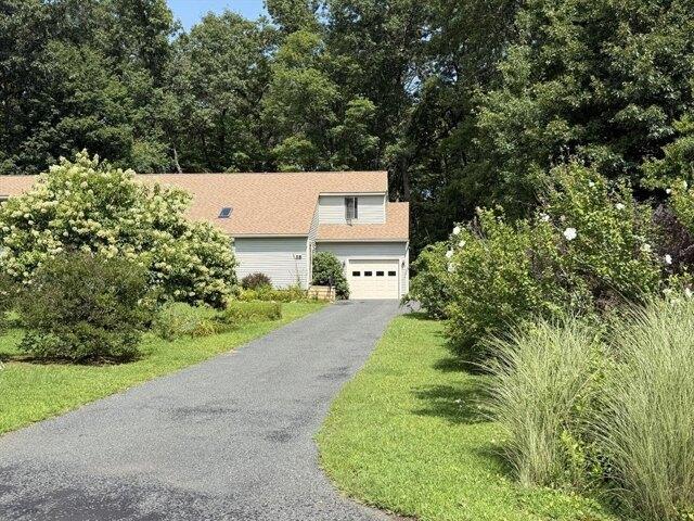 Meadow Oak Ln Unit B, Deerfield, Condo For Sale