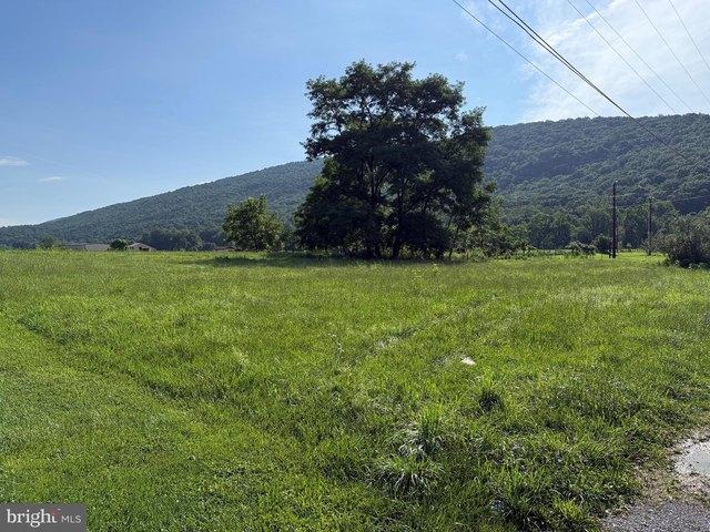 Meadow Ln, Franklin, WV 26807
