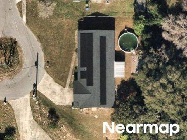 Meadow Ln NE