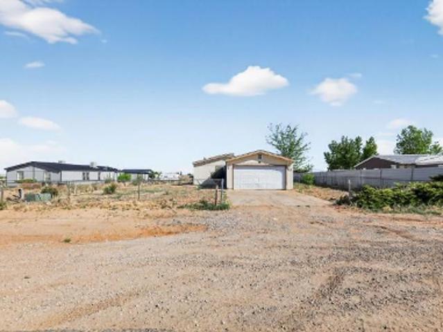 Meadow Lake Rd