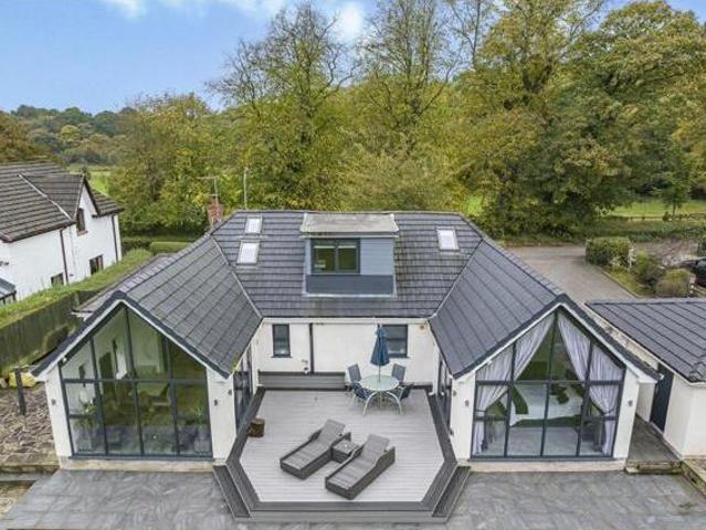 Meadow Lane, Denton, 4 Bedroom Bungalow