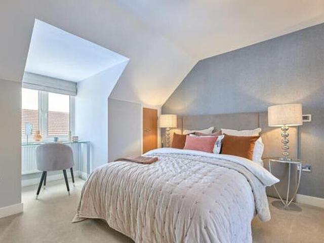 Meadow Lane, Shirebrook, 3 Bedroom Town