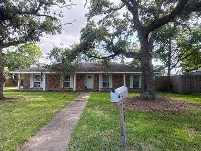 Meadow Lark Ln