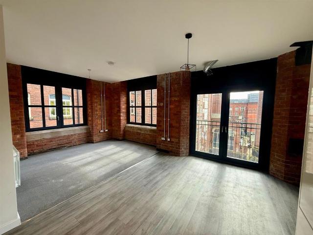 Meadow Mill, Stockport SK1, 2 bed flat to rent, £1,250 pcm | PrimeLocation