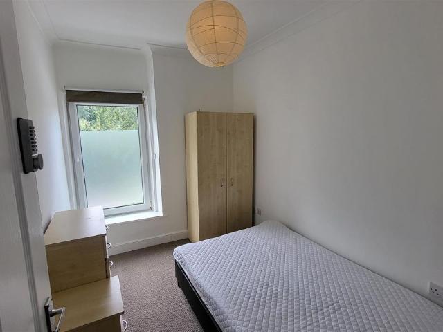 Meadow Street, Treforest, Pontypridd CF37, Room to rent, £360 pcm | PrimeLocation