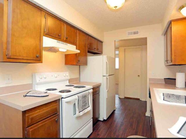 meadow park 2 Bedroom Apartment for Rent at 1105 1/2 W I 240 Service Rd, Oklahoma City, OK 73139 Taylor Park
