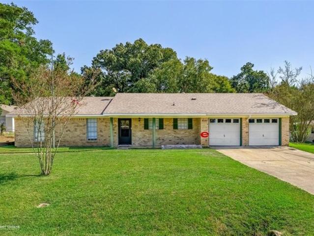 Meadow Parkway Dr, Shreveport, Home For Sale