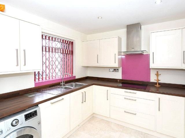 Meadow Road, Bushey, Hertfordshire WD23, 3 bed property to rent, £1,900 pcm | PrimeLocation
