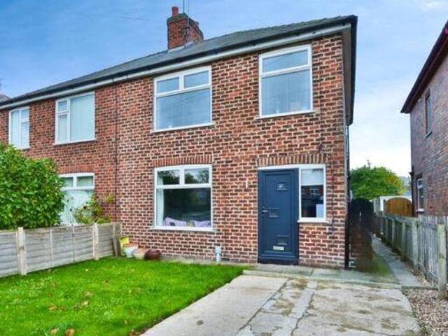 Meadow Road, Driffield, 3 Bedroom Semi detached