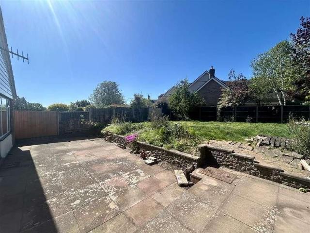 Meadow Road, Malvern, WR14