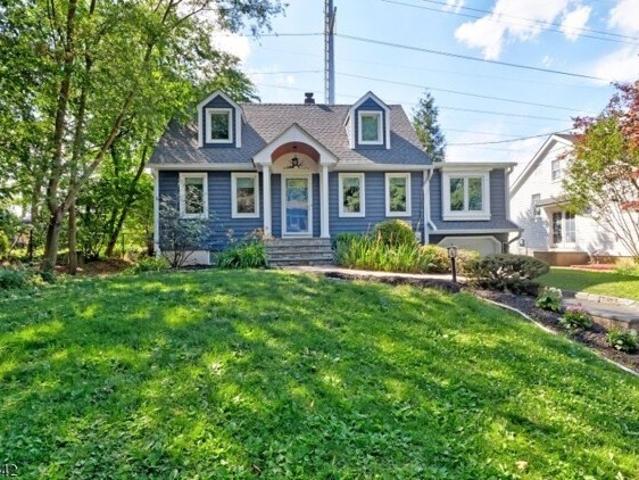 Meadow Rd, Chatham, Home For Sale