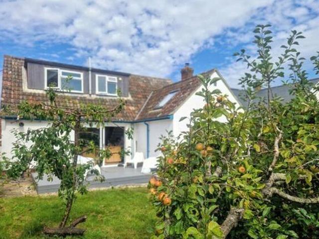 Meadow Way, Charmouth, 4 Bedroom Detached