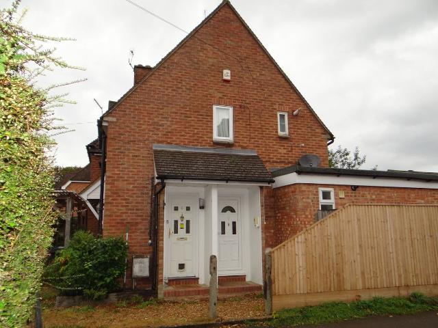 Meadow Way, Hyde Heath, Amersham HP6, 1 bed flat to rent, £975 pcm | PrimeLocation