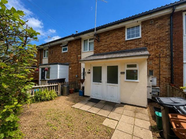 Meadow Way, Stevenage 1 bed maisonette to rent £1,225 pcm £283 pw