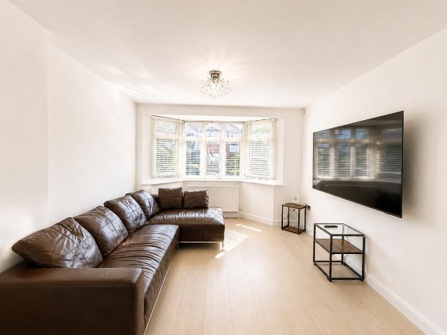 Meadow Way, Wembley HA9, 3 bed detached house to rent, £3,200 pcm | PrimeLocation