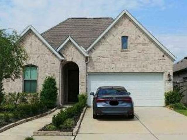 Meadow Trail Dr