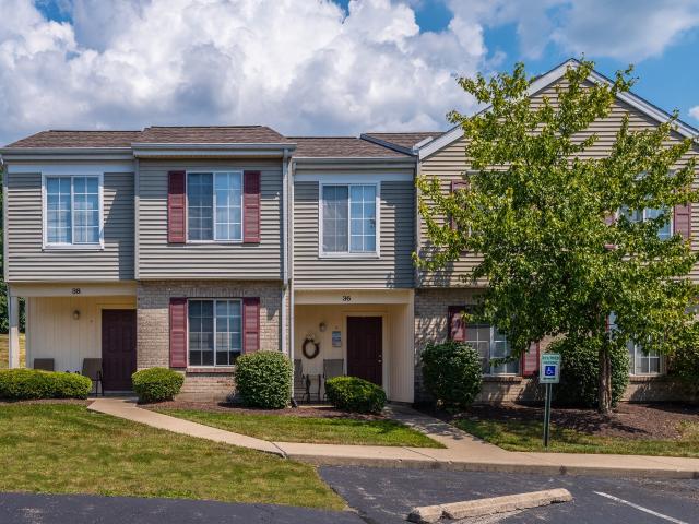 Meadow View Apartments and Townhomes 1 Bedroom 1 Bath Premium