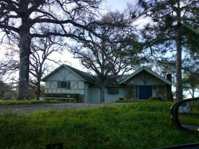 Meadow View Ln