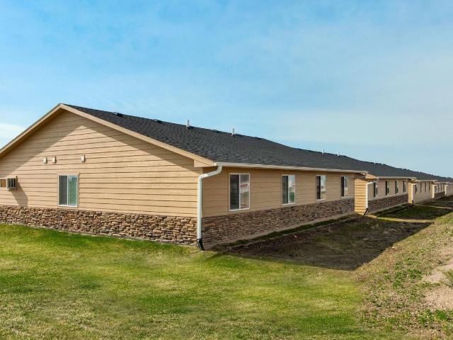 Meadow Vista 3 Bedroom Apartment for Rent at 1523 Bailie Ln Sw, Altoona, IA 50009