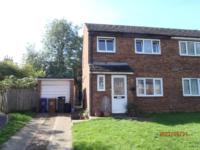 Meadowbank, Hitchin SG4, 3 bed semi detached house to rent, £1,800 pcm | PrimeLocation