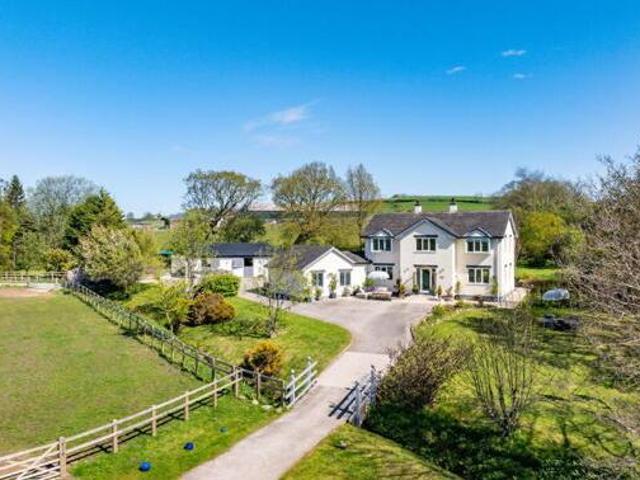 Meadowbank House, Barnacre, 4 Bedroom Detached