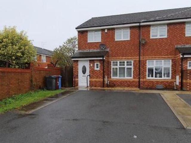 Meadowbarn Close, Southdene, 3 Bedroom Town