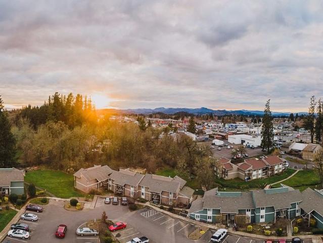 MeadowBrook Apartments 1 Bedroom Apartment for Rent at 2048 Ne Highway 99w, Mcminnville, OR 97128