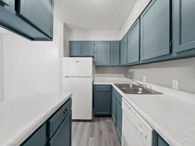 Meadowbrook Apartments 3 Bedroom Apartment for Rent at 444 S Mingo Rd, Tulsa, OK 74128