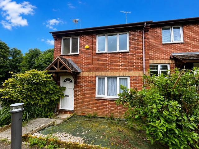 Meadowbrook Close, Exeter EX4, 3 bed end terrace house to rent, £1,350 pcm | PrimeLocation