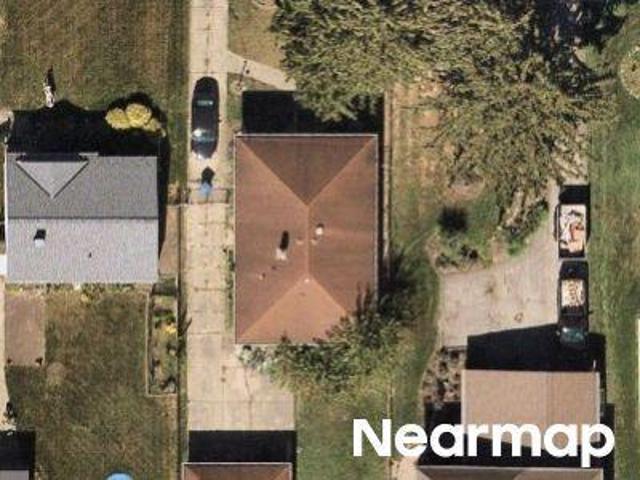 Meadowbrook Dr