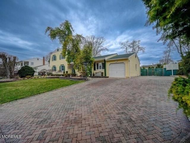 Meadowbrook Dr, Howell, Home For Sale