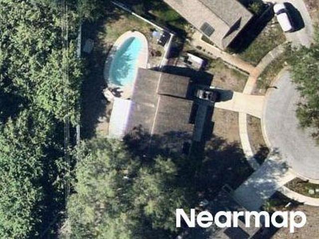 Meadowcross Dr