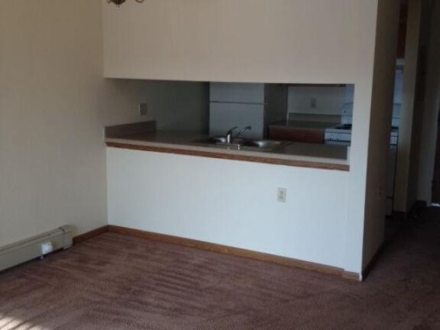 Meadowcrest Senior 1 Bedroom Apartment for Rent at 24200 Lathrup Blvd, Southfield, MI 48075