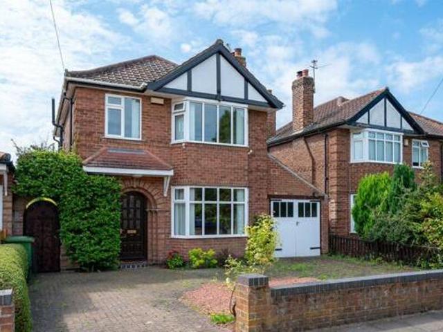 Meadowfields Drive, Huntington, 3 Bedroom Detached