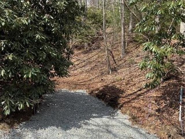 Meadowfork Rd, Laurel Springs, NC 28644