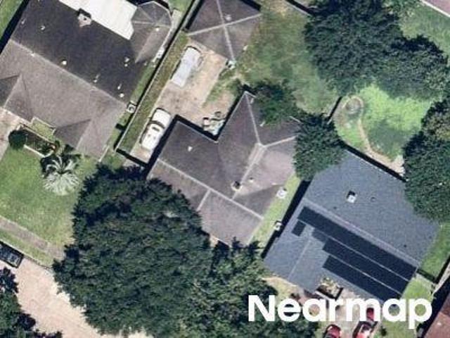 Meadowhollow Dr