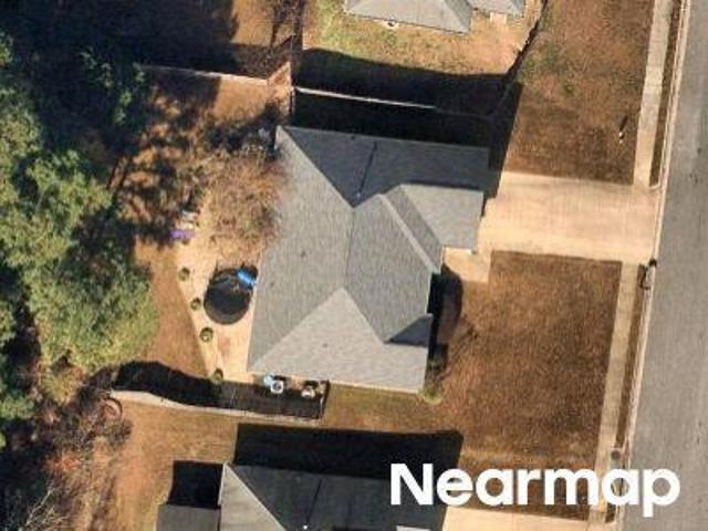 Meadowlake Dr W