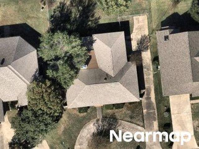 Meadowlakes Dr