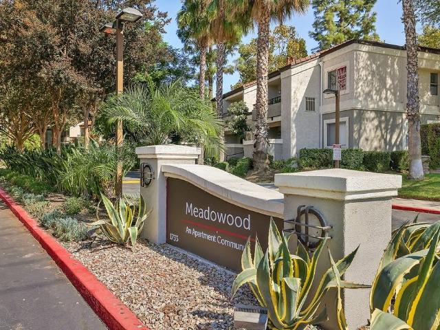Meadowood 3 Bedroom Apartment for Rent at 1733 Cochran St, Simi Valley, CA 93065