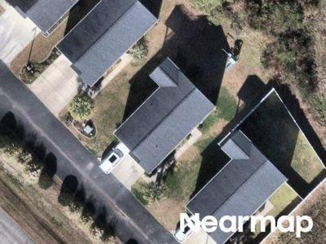 Meadowoods Dr