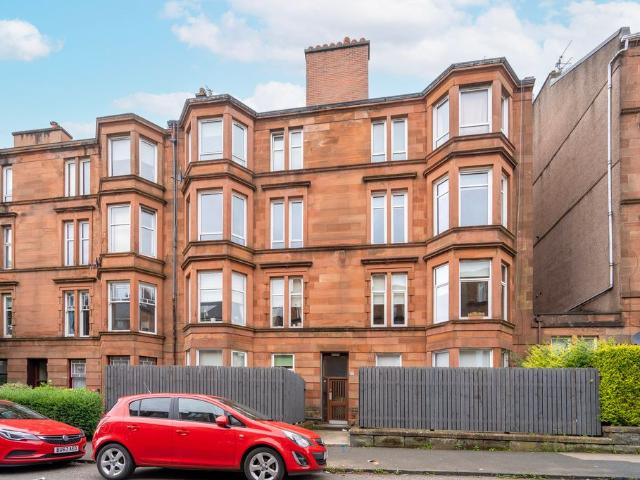 Meadowpark Street, Glasgow G31, 2 bed flat to rent, £1,300 pcm | PrimeLocation