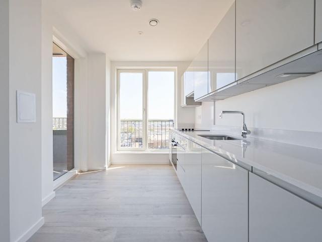 Meadowpip House N18, Edmonton, London, 2 bed flat to rent, £2,350 pcm | PrimeLocation