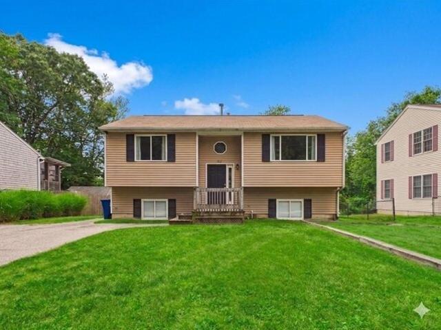 Meadowrue Trl, Narragansett, Home For Sale