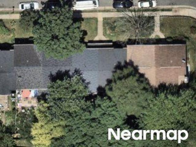 Meadows Ln NE