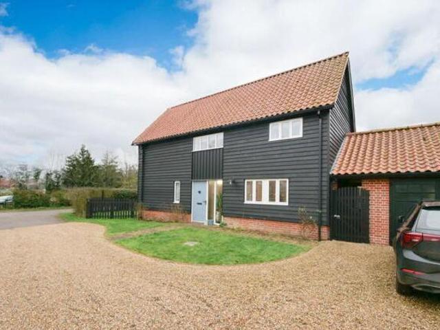 Meadowside House, Cratfield, 3 Bedroom Detached