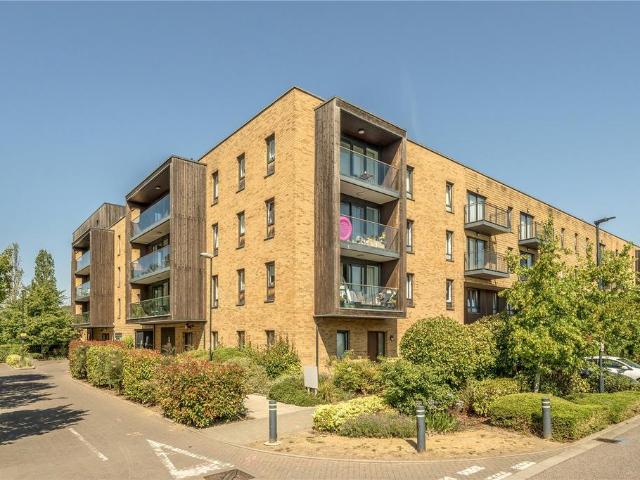Meadowside, Kidbrooke Village. 1 bed apartment to rent £1,800 pcm £415 pw